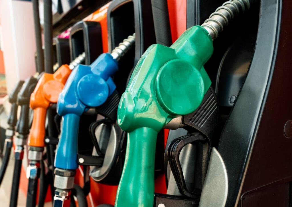 Diesel Fuel Update: What the High Prices Mean for Truck Drivers - TDI